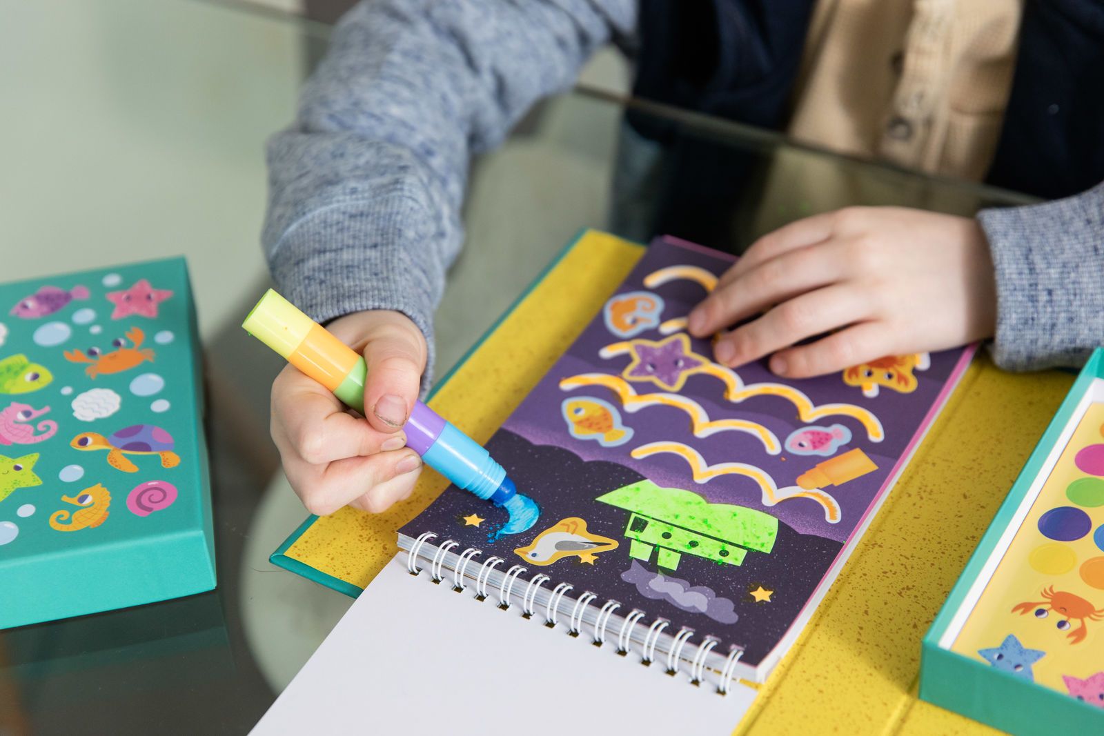 Crayon Adventures (Beach) - Kawaii Kids